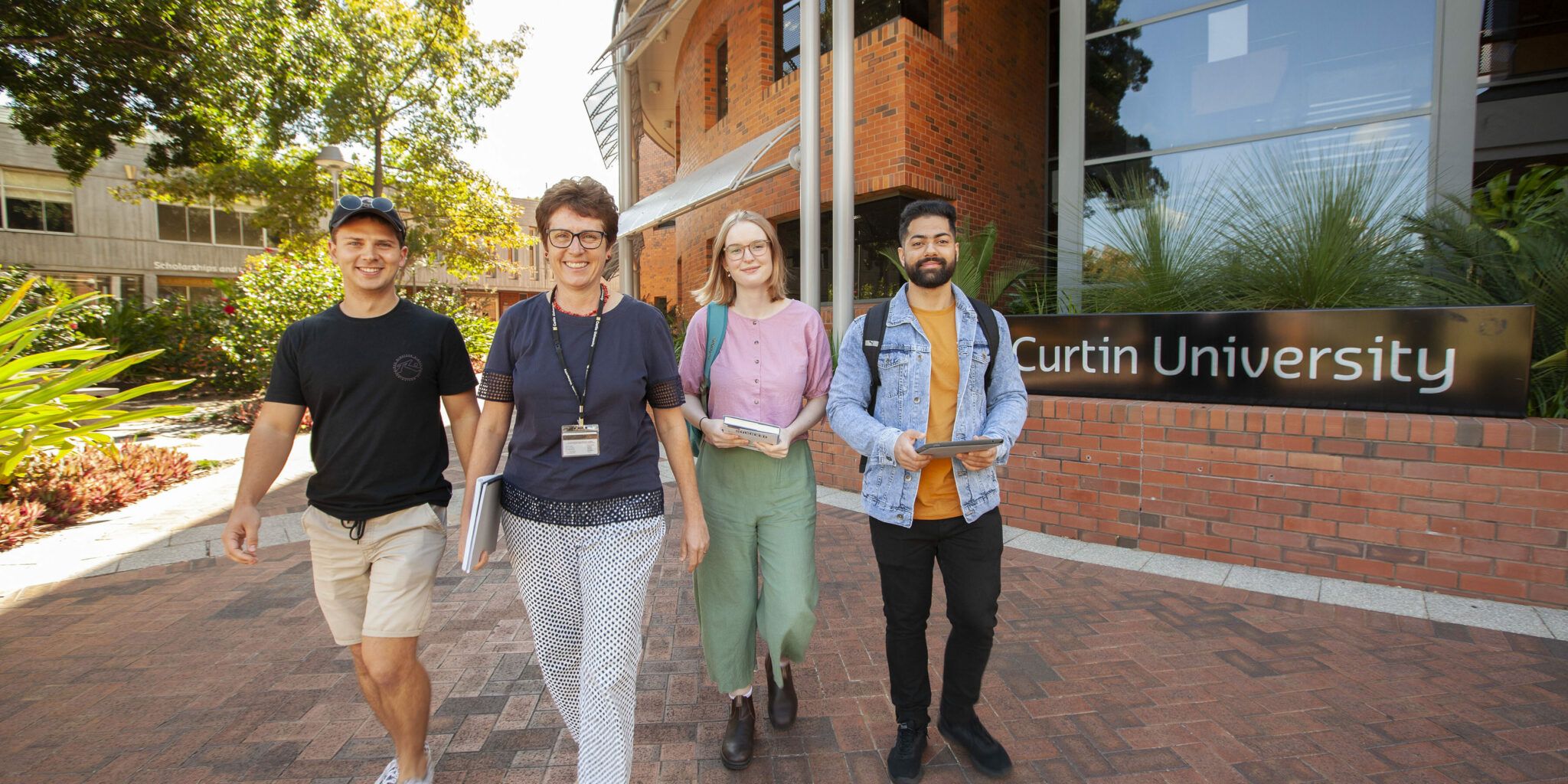 Support Curtin | Curtin University