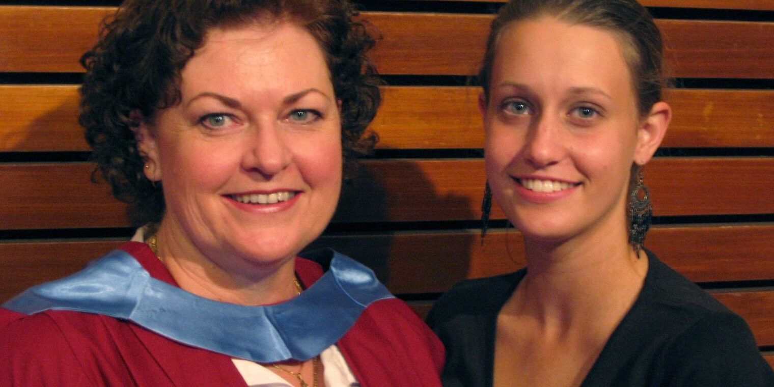 Allison Taylor Single Mum Scholarship | Curtin University