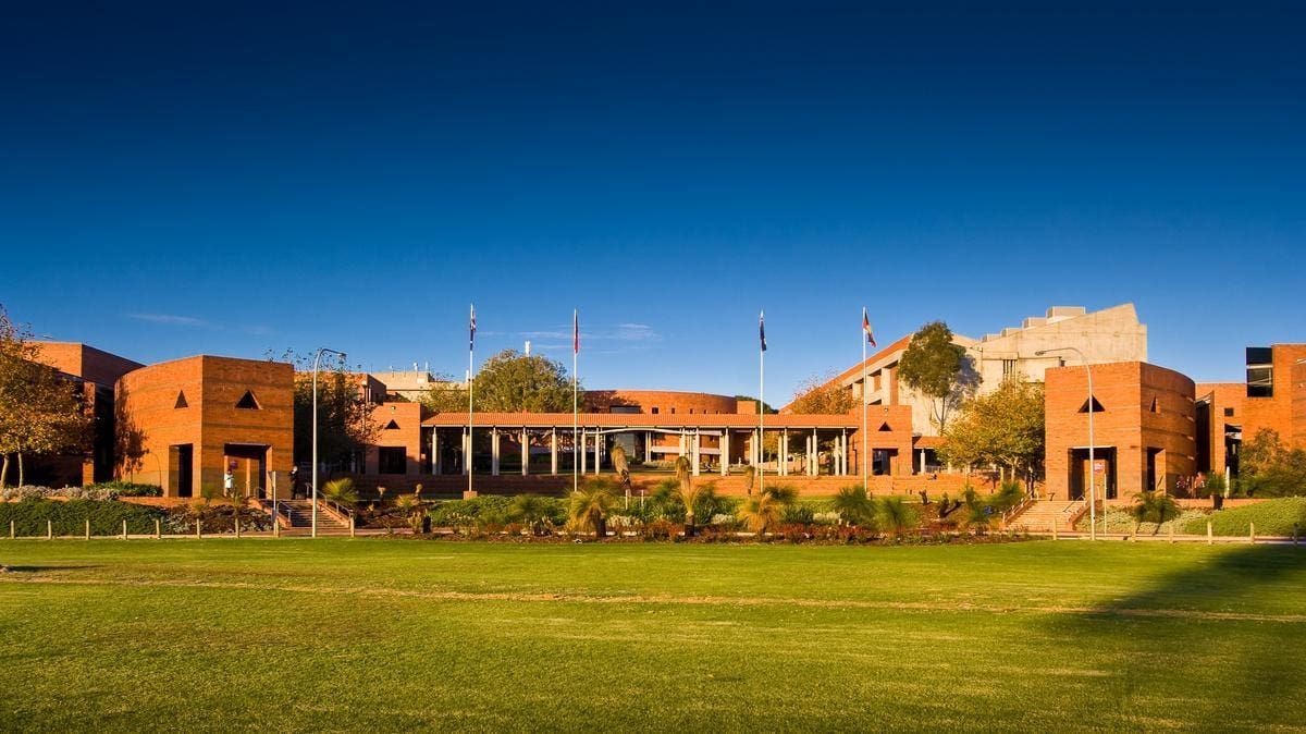 Study an Undergraduate Degree at Curtin University