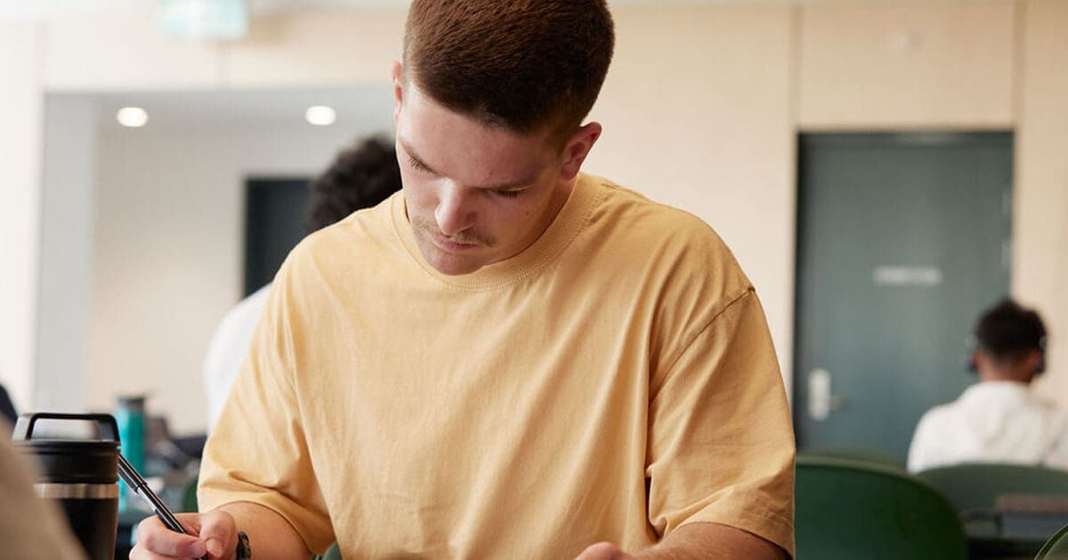 Vocational Education Training (VET) pathway | Curtin University